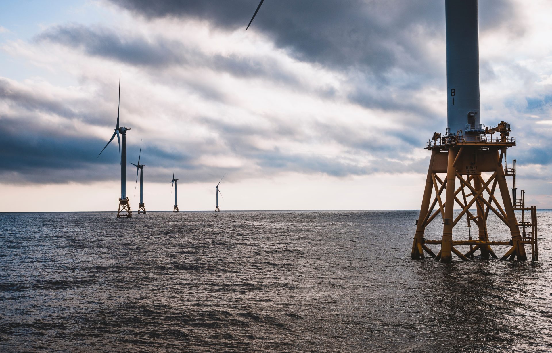 Headwinds for offshore construction | Wind Systems Magazine